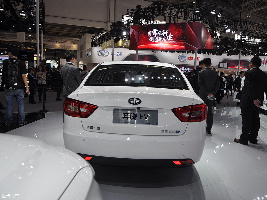 一汽奔腾B30 EV续航180km 有望7月上市-爱卡汽车