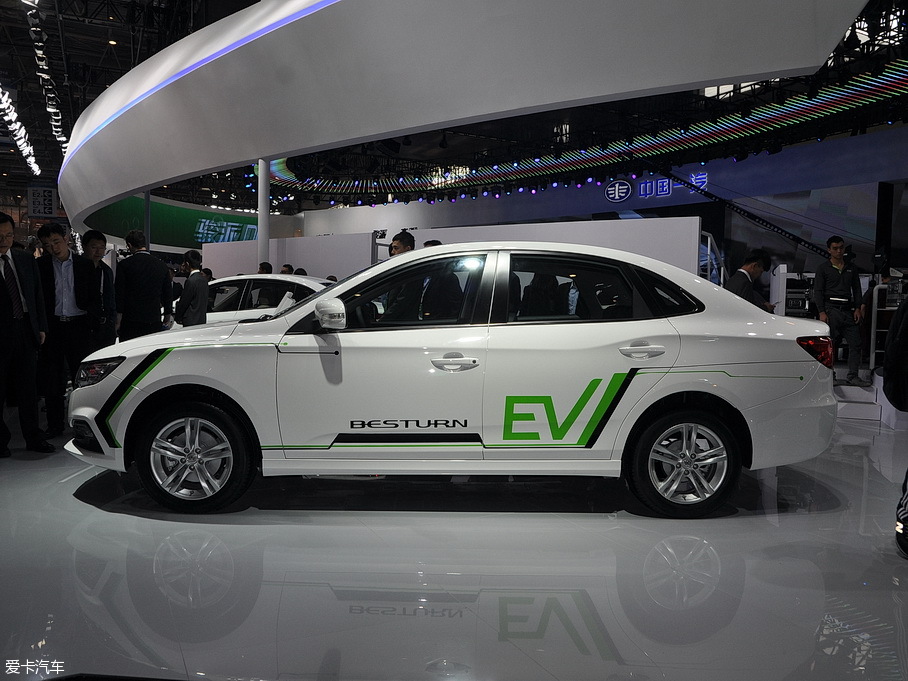 一汽奔腾B30 EV续航180km 有望7月上市-爱卡汽车